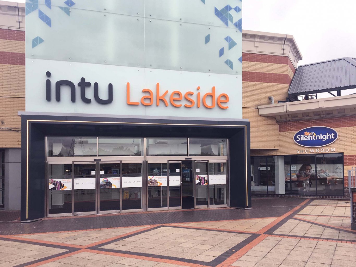 Intu Lakeside project completion - DLG Architects LLP