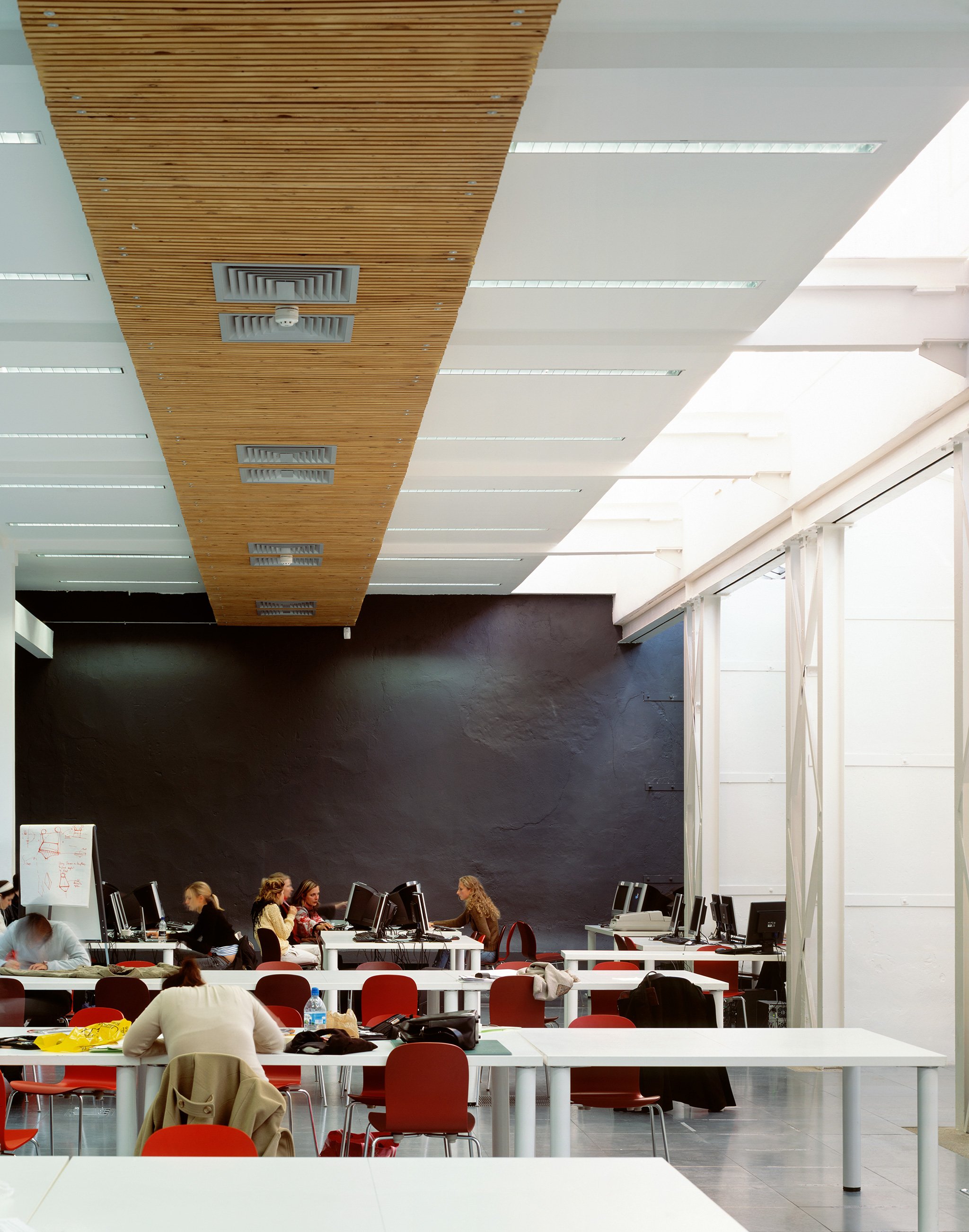 London College of Fashion - DLG Architects LLP